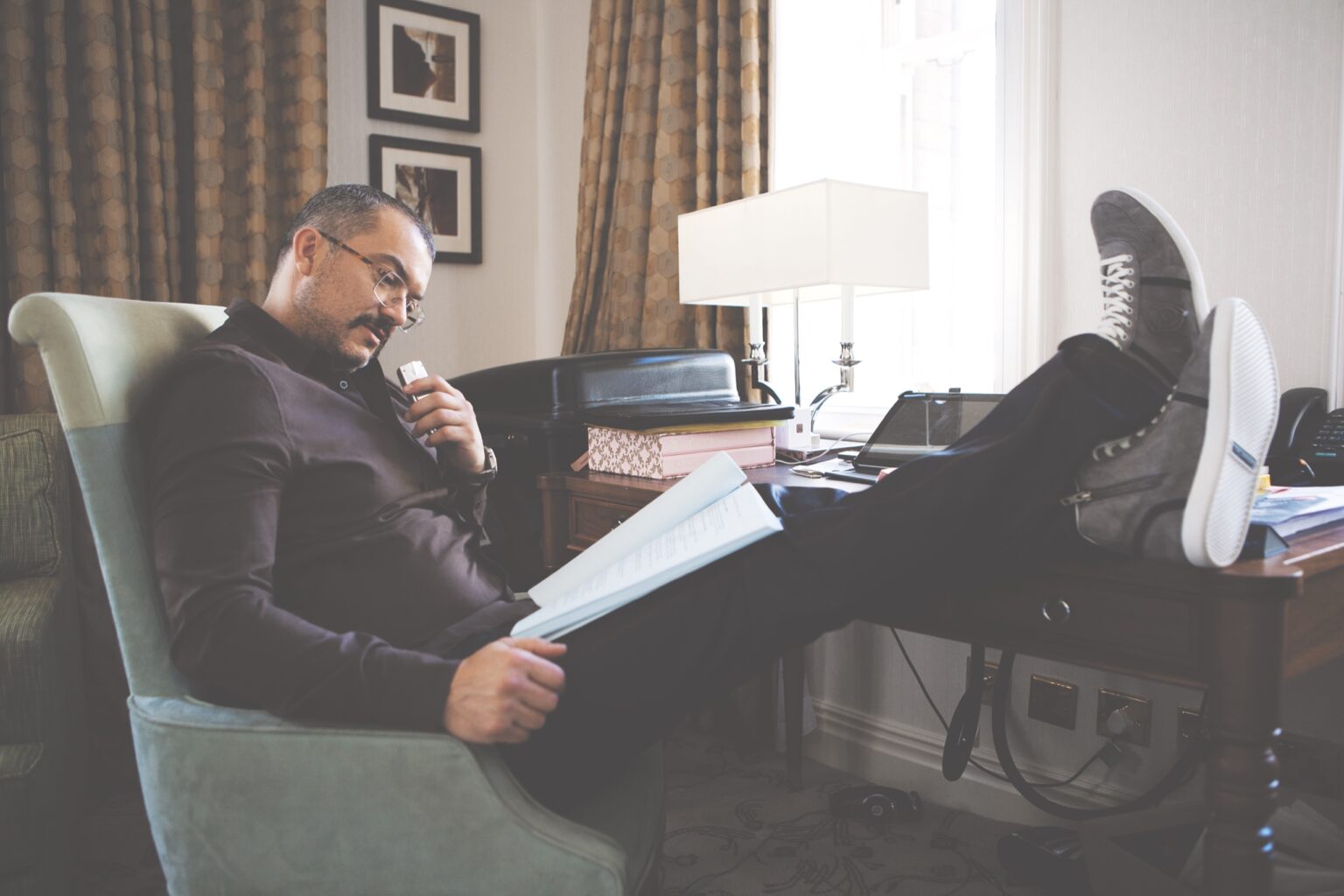 Från Hall till Hollywood - Dragomir Mrsic - Icon Magazine